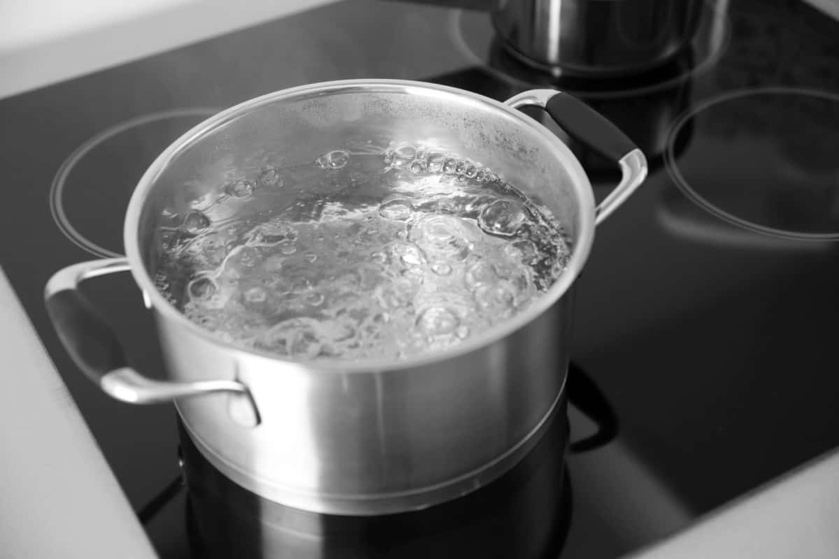 8 Ways to Purify Water for Your Off-Grid Home - Off-Grid Home
